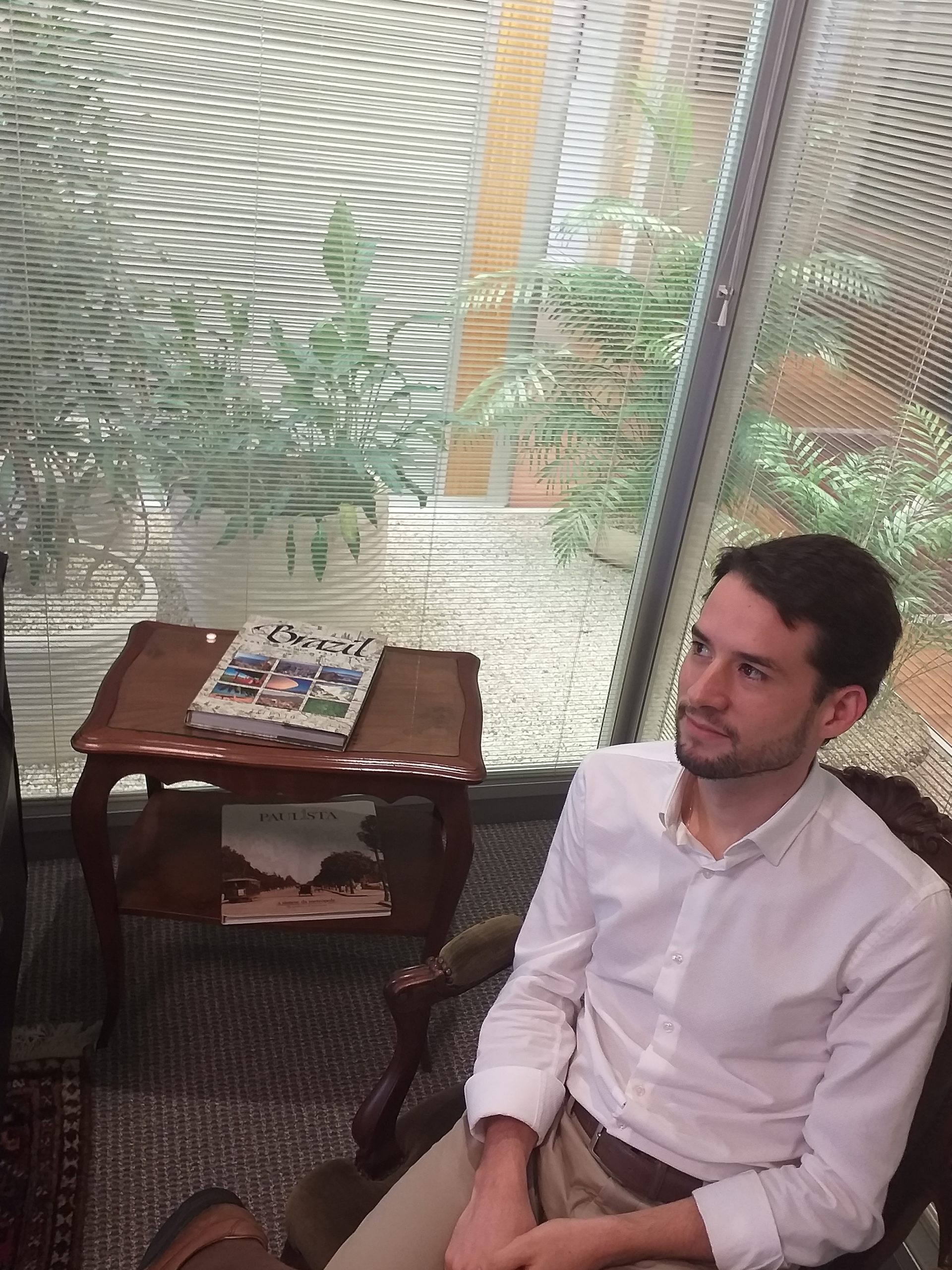 Henrique-Viana-Brasil-Paralelo-Claudio-Dirani-perfil-Revista-Esmeril ...