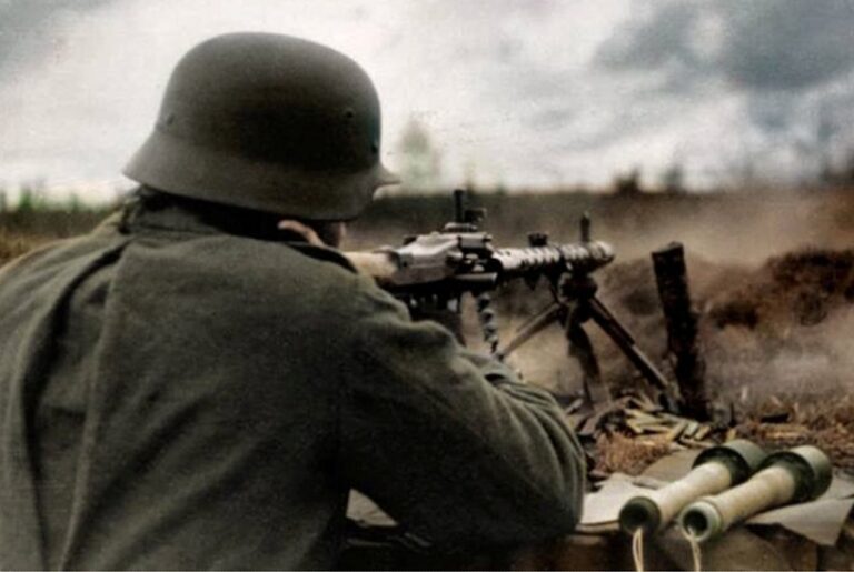 Operação Barbarossa: O Dia em que a Alemanha Invadiu a União Soviética ...